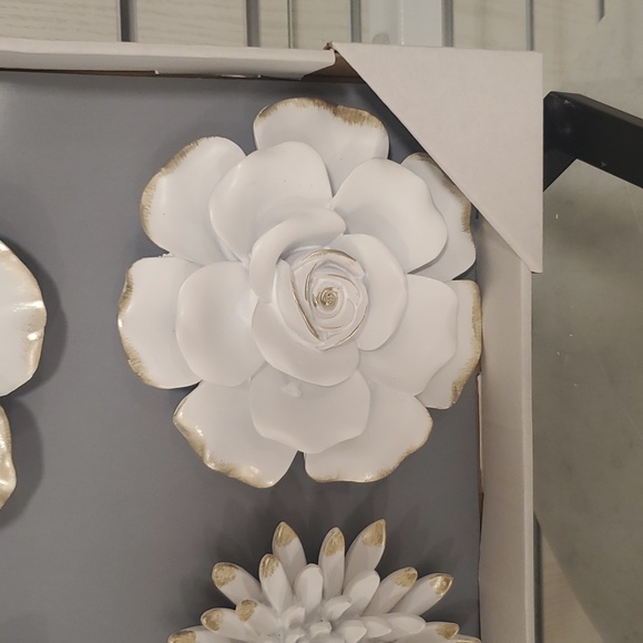 Accents | 5 Pc Flower Wall Set | Poshmark